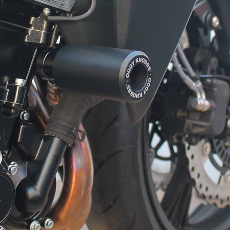Oggy Knobbs CF MOTO 650NK 17-20 Frame Slider Kit